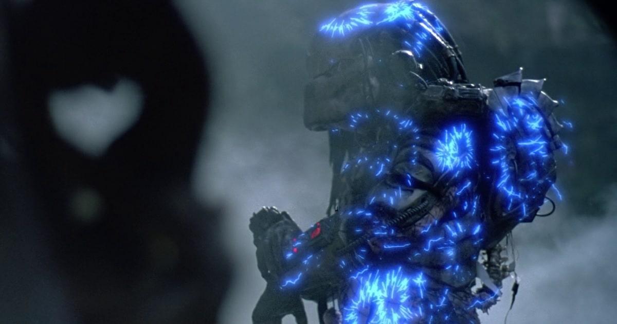 Predator Cloak: Yautja Invisibility Devices | AvP Central