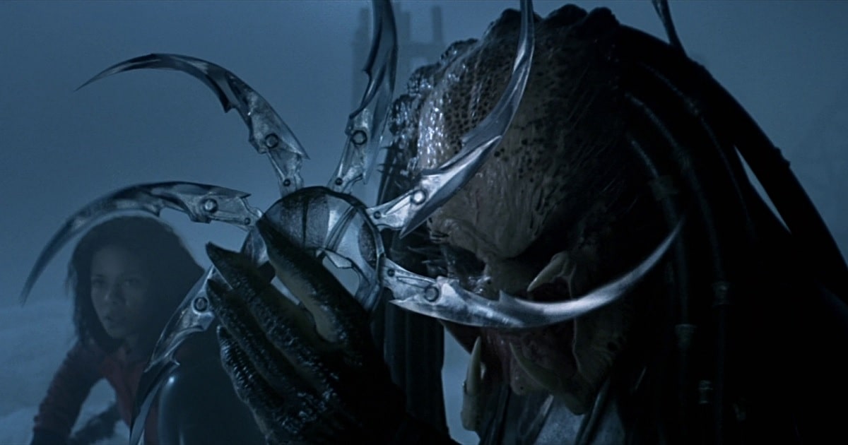 Predator Weapons: Overview Of Yautja Hunting Arsenal | AvP Central