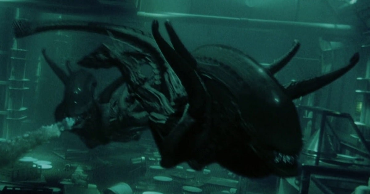 Swimming Xenomorph: Can Aliens Survive Underwater? | AvP Central